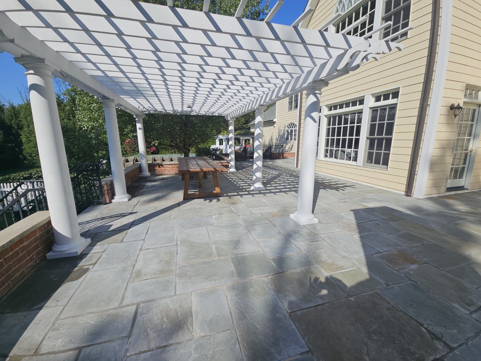 What Are Hardscape Design Services? | Outdoor Hardscape